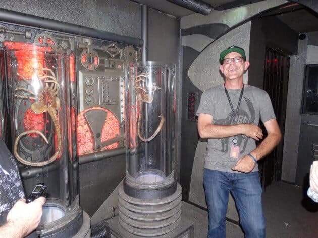 Halloween, Alien vs. Predator lights-on maze previews for Halloween ...