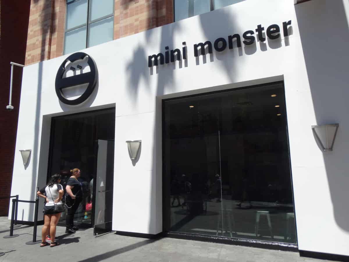 Snow Monster "Mini Monster" dessert and beverage shop opens at ...
