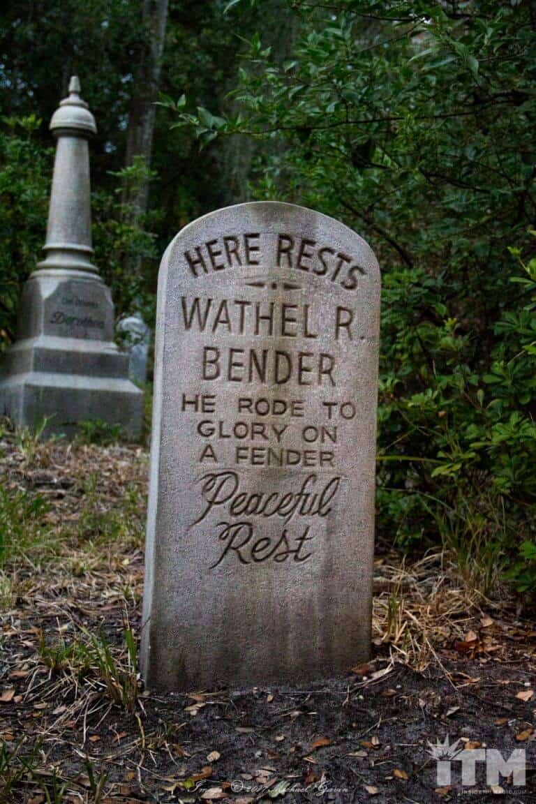 A Cryptic Tour of The Haunted Mansion Tombstone Tributes at Walt Disney ...