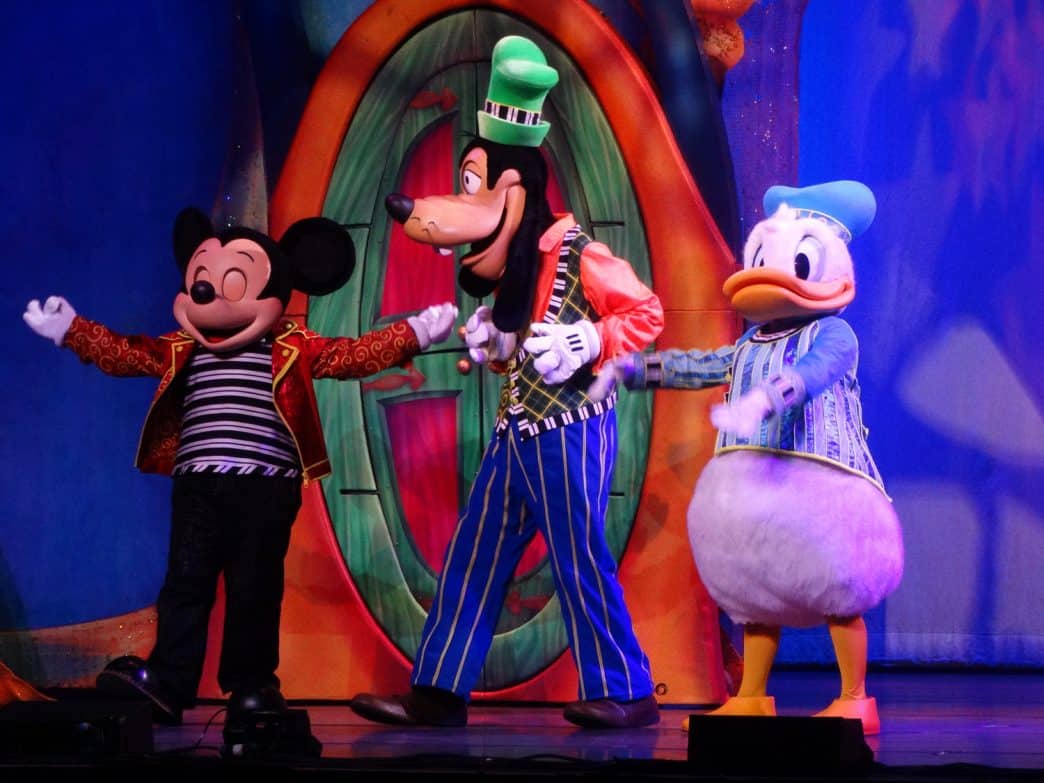 REVIEW: "Disney Live! - Mickey & Minnie's Doorway to Magic" introduces ...