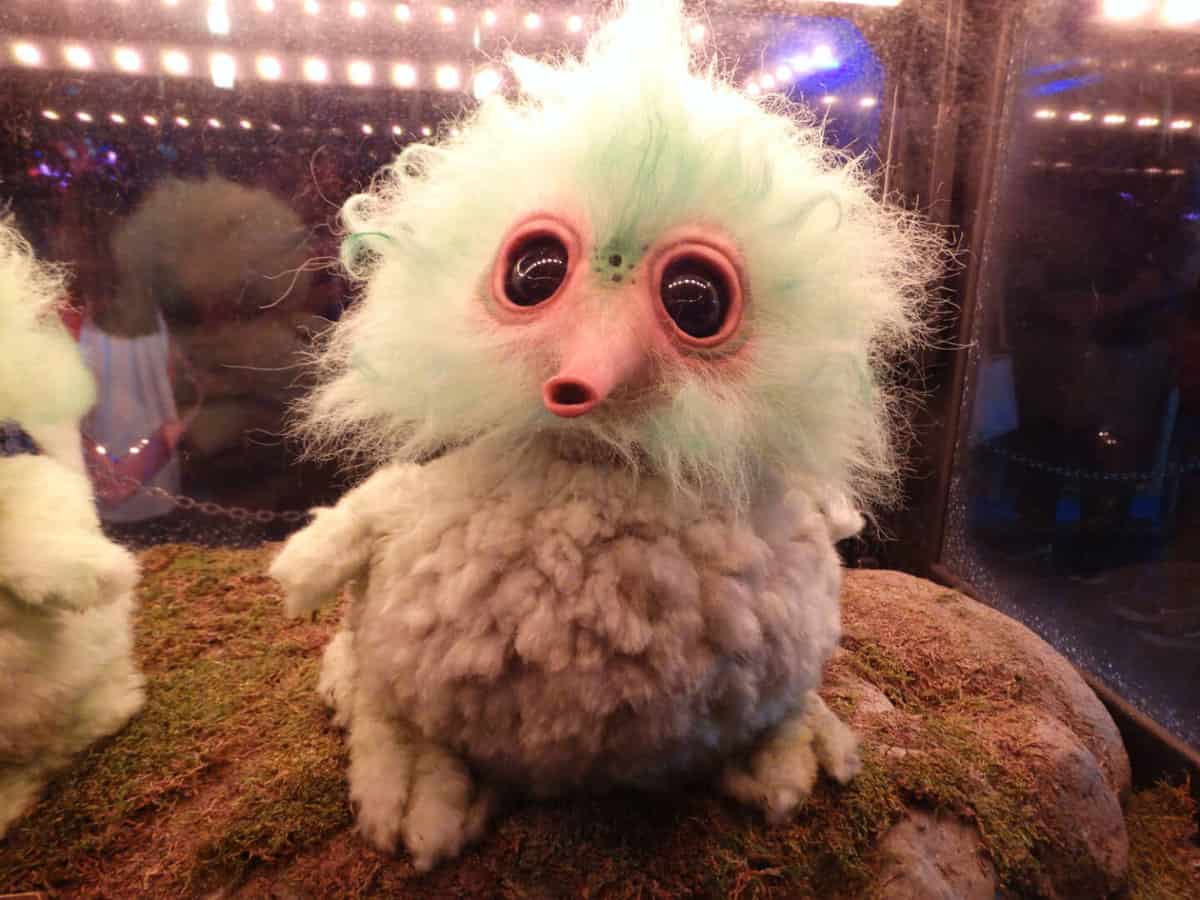 VIDEO: Adorable new Vyloo animatronic creatures arrive in Guardians of ...