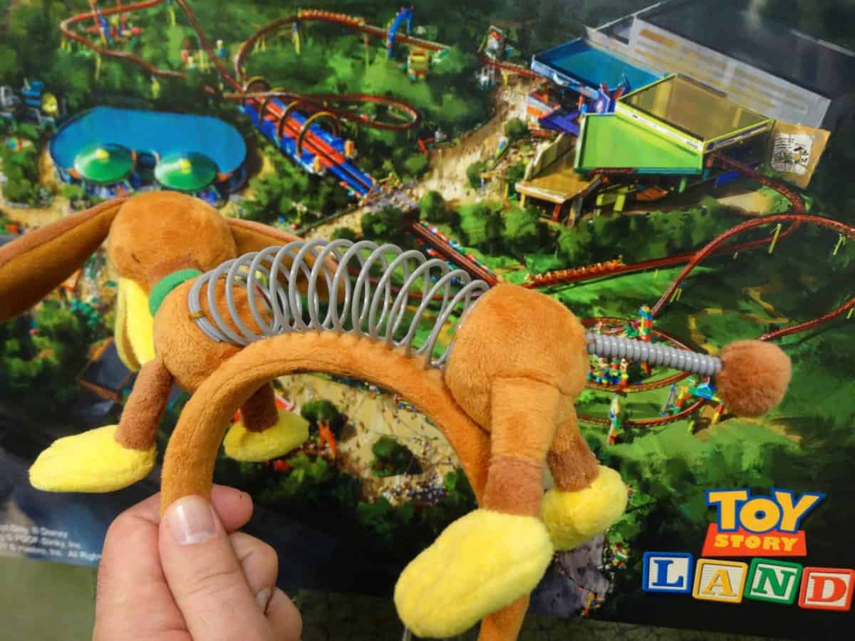 VIDEO: Amazing new light-up moving "Toy Story" Alien headband revealed ...
