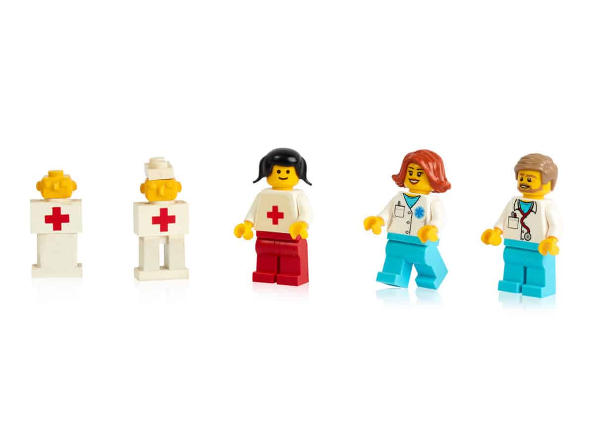 PHOTOS: Celebrate 40th anniversary of LEGO minifigures with interesting ...