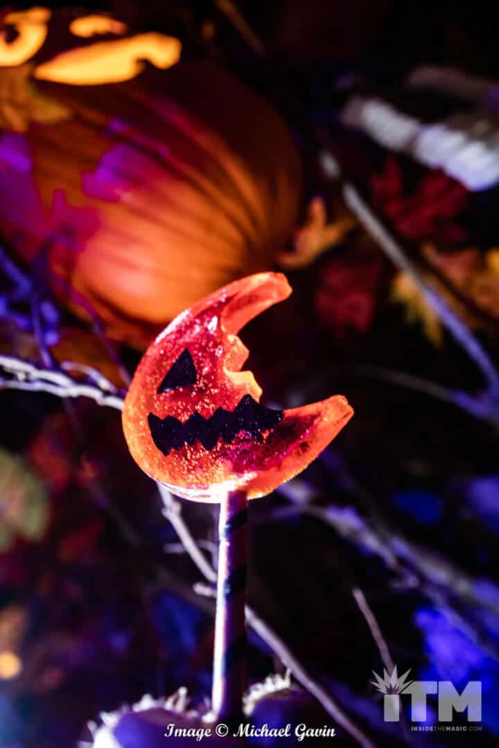 Discovering Dark Detail at Universal Orlando's Halloween Horror Nights ...