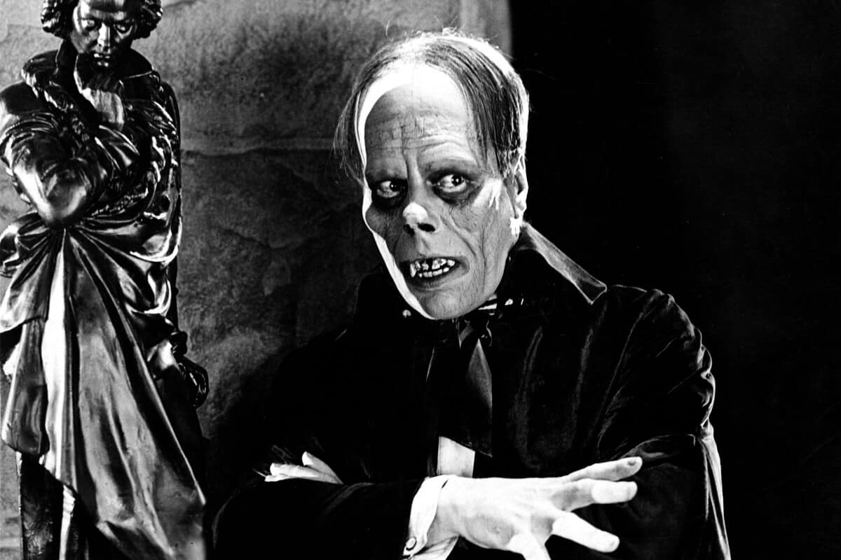 Universal Studios Classic Monsters: Unwrapping “The Mummy”