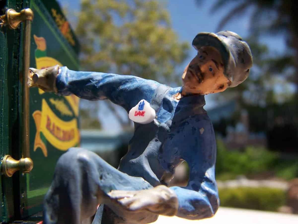 At Home Imagineering: The tiny Disneyland backyard garden recreation of ...