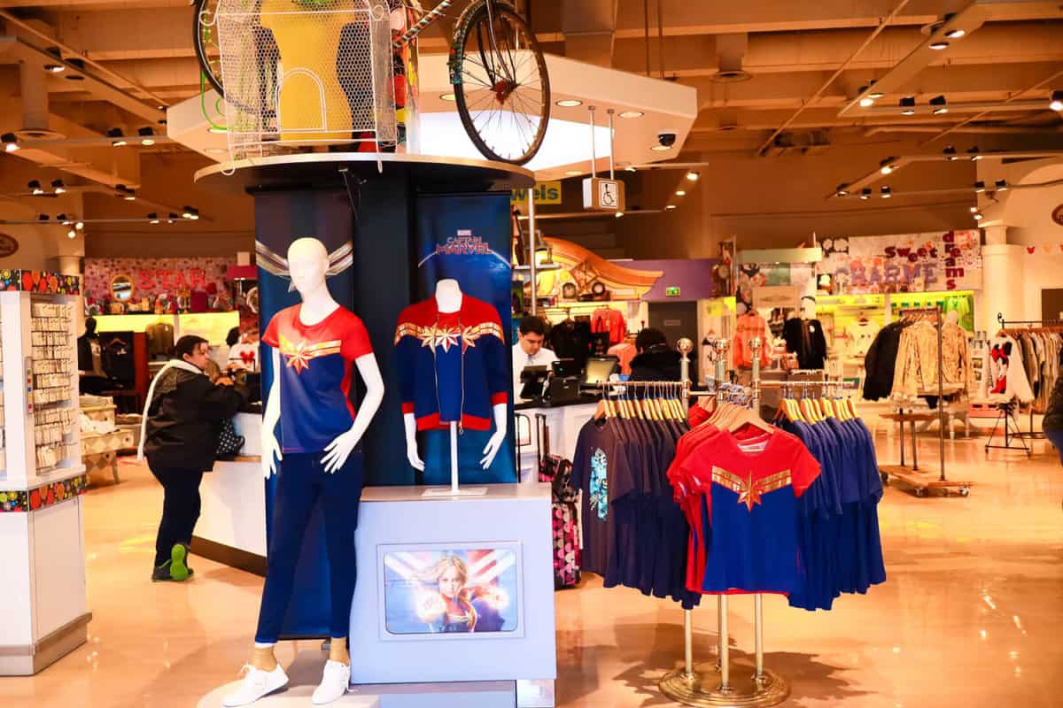 Disney Fashion store offers stylish and fashionable merchandise at ...