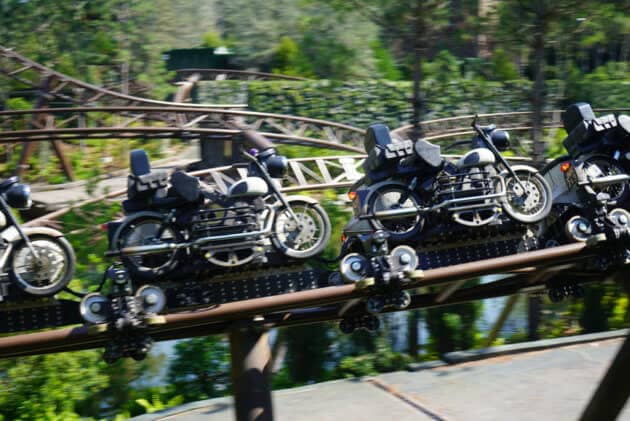 Universal gives in-depth look at Hagrid's Magical Creatures Motorbike ...