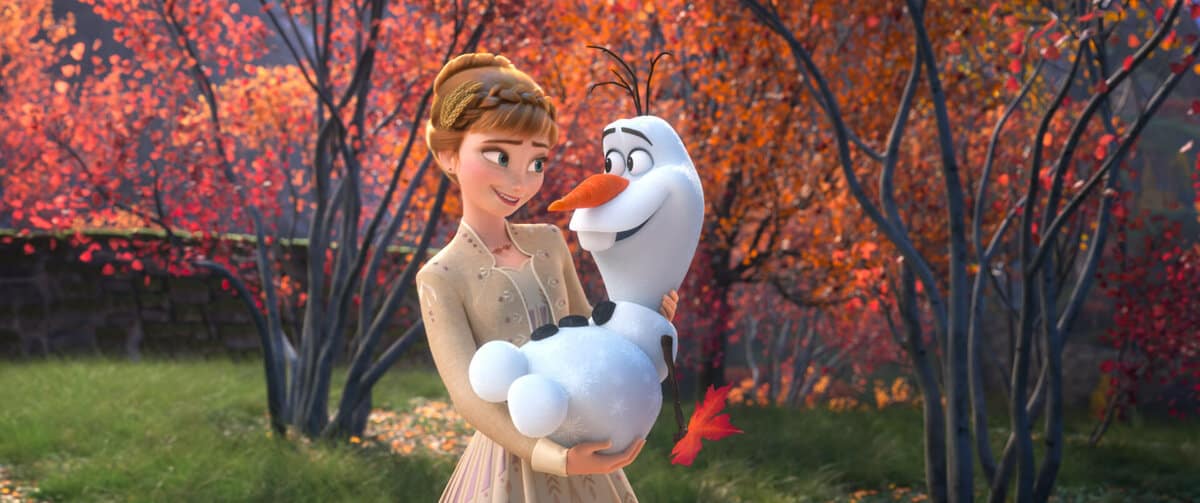 Josh Gad explains why Olaf's maturity is so important in "Frozen 2"