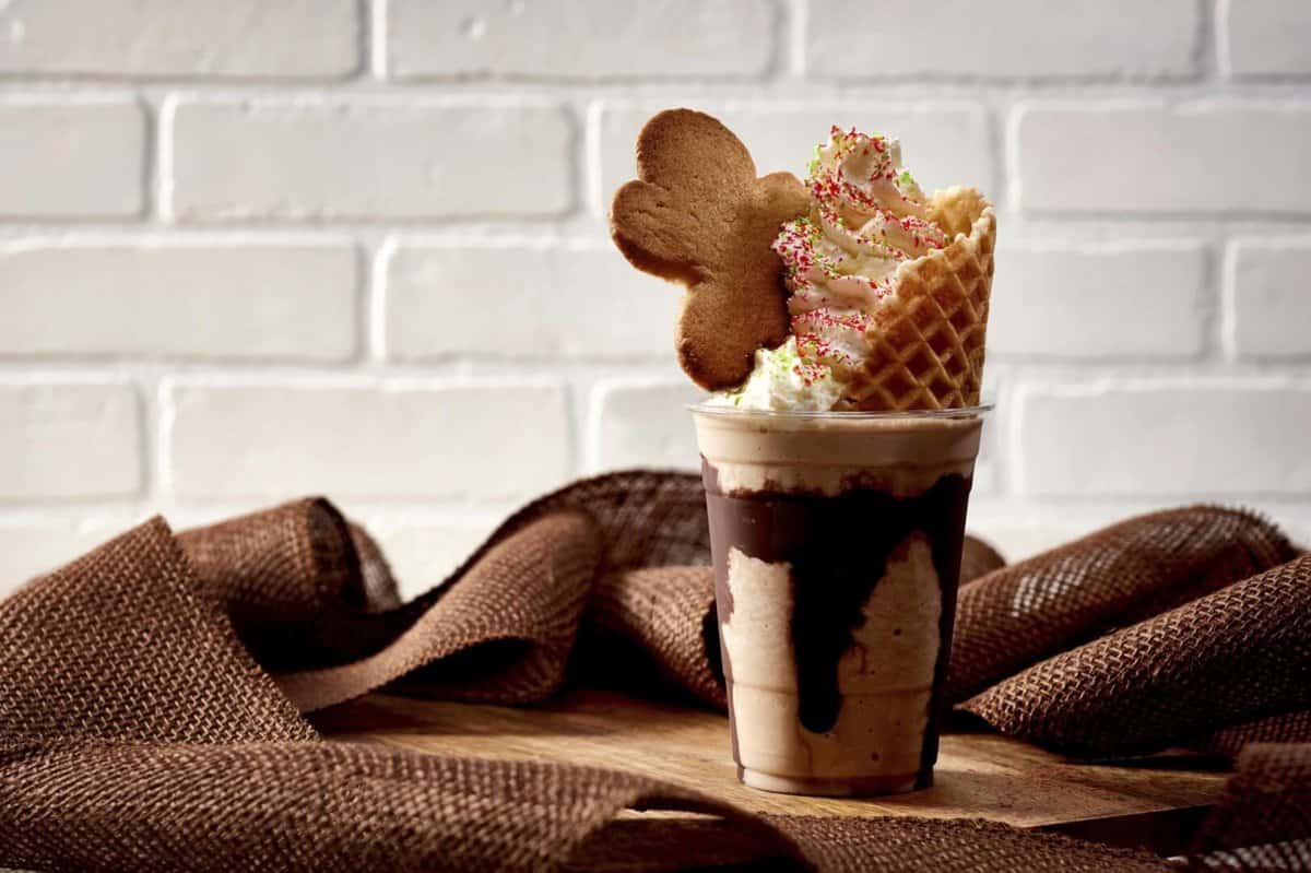 Tis the season: NEW Gingerbread shake hits Disney Parks for the holidays