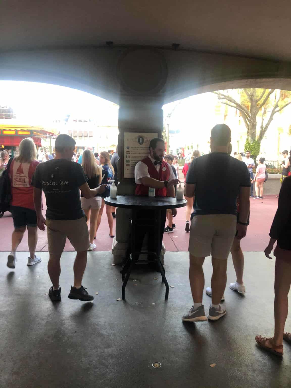 Disney World Limits Use of Fingerprint Scanners as Coronavirus Concern ...