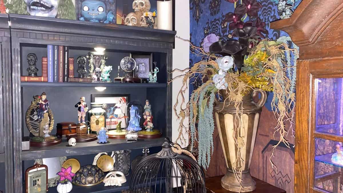 At Home Imagineering: Haunted Mansion Themed Study of a Foolish Mortal