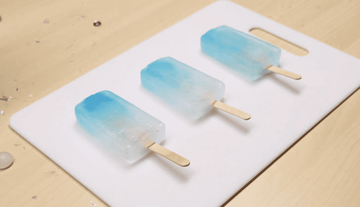 The Cold Never Bothered You Anyway - Make Elsa's Frozen Popsicles!