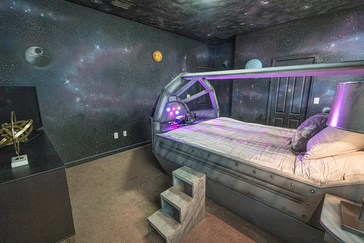 Escape to This 'Star Wars' Inspired Vacation Home - Inside the Magic