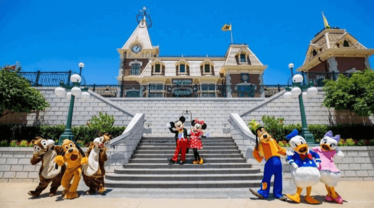 Character Meet And Greets When Disneyland Reopens