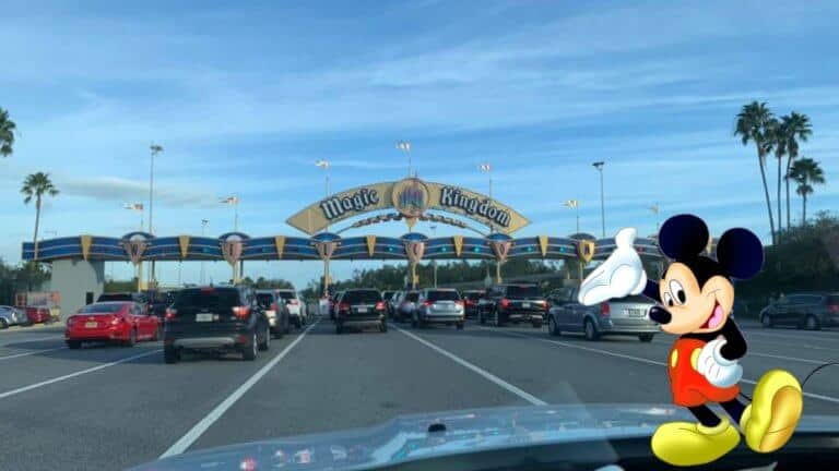 PHOTOS: First Day of Holiday Season at Magic Kingdom - Inside the Magic
