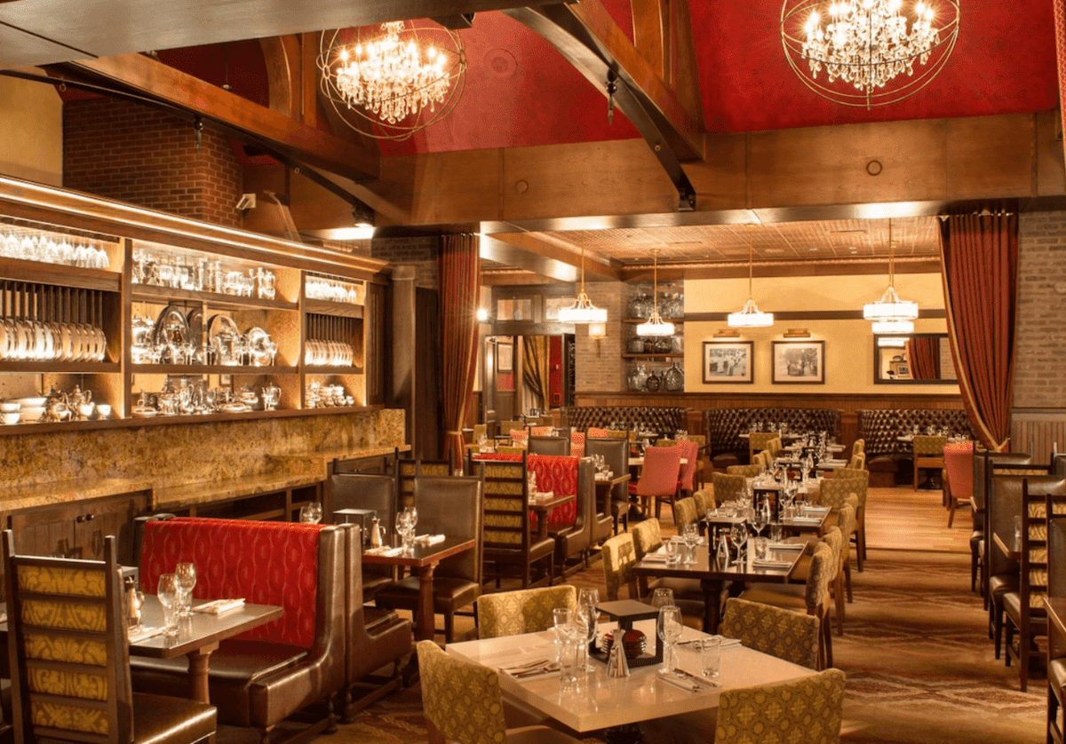 Dining at Walt Disney World Resorts - Inside the Magic