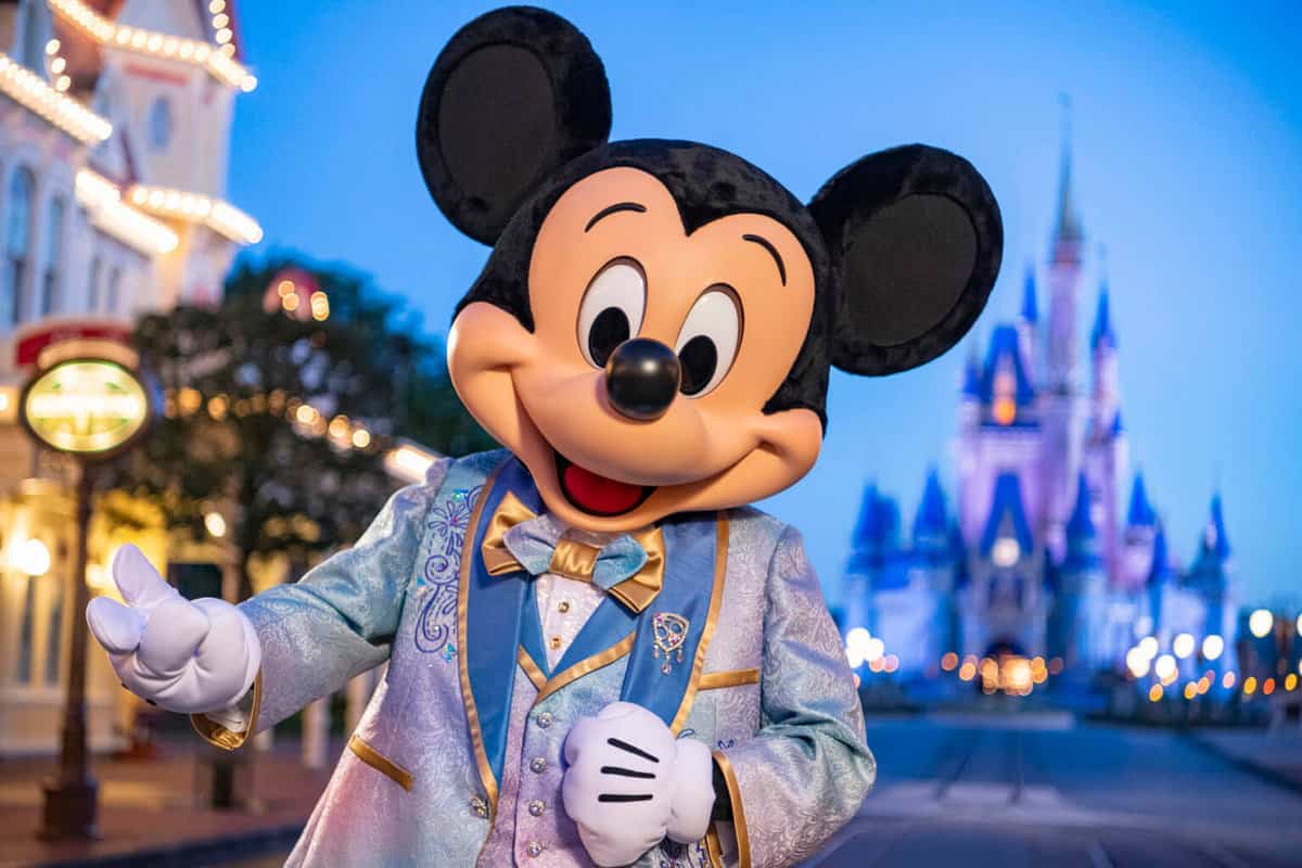 Disney World Fans Share Thoughts on 50th Anniversary Color Scheme ...