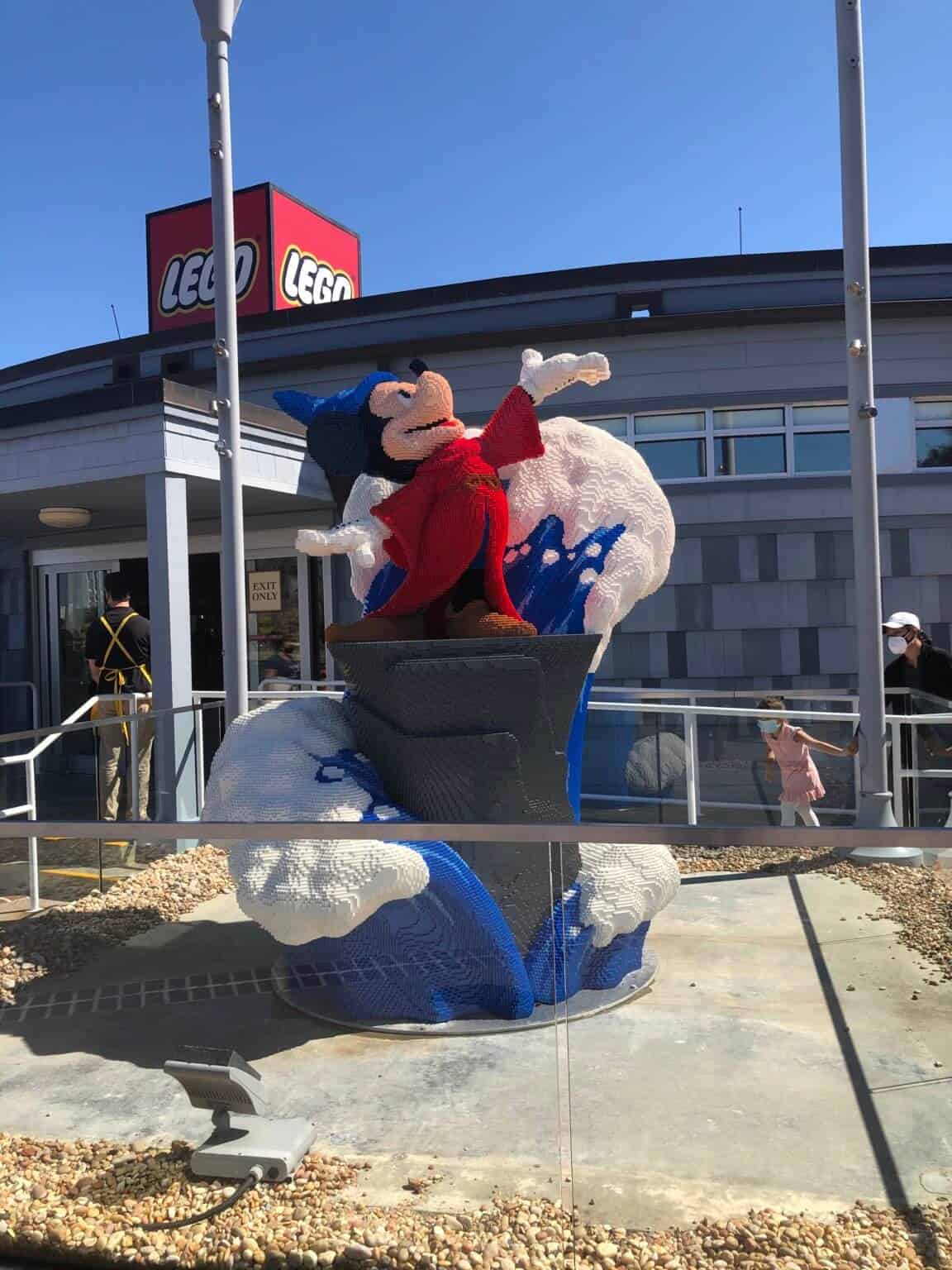 New Sorcerer Mickey LEGO Statue Celebrates 'Fantasia' at Disney Springs