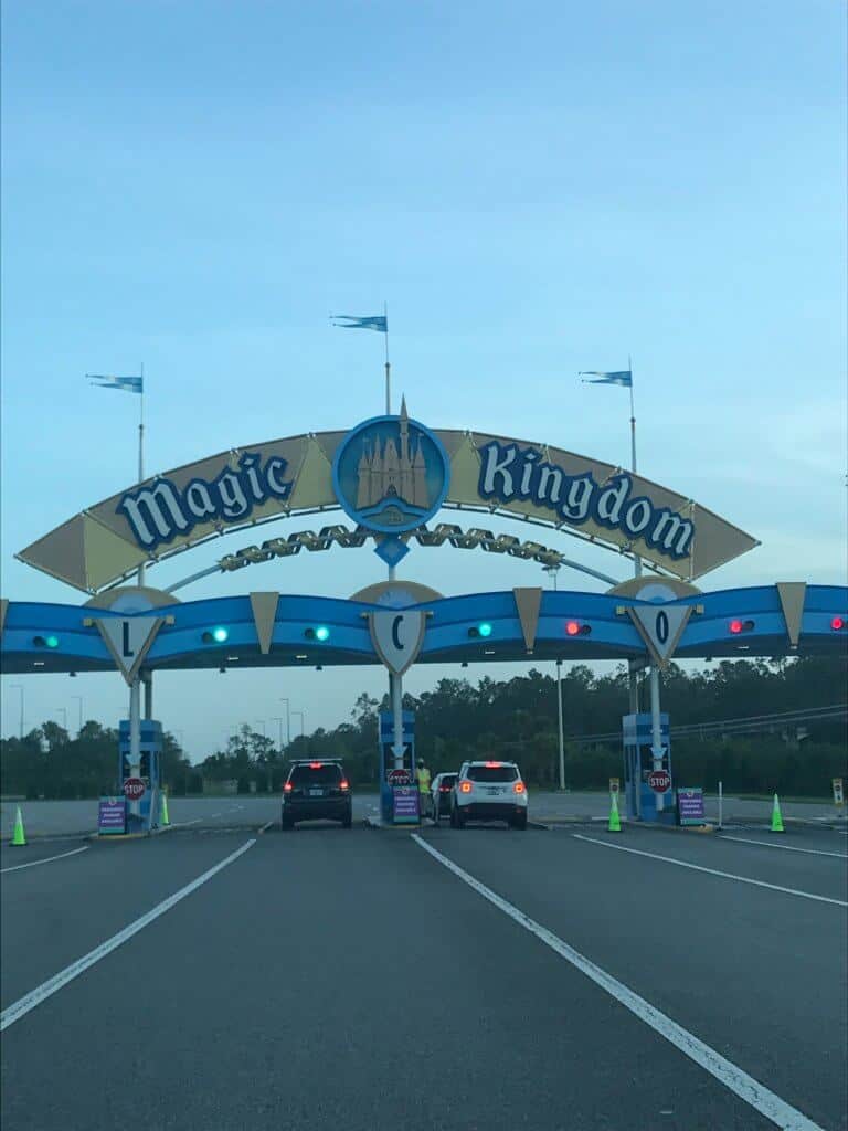 Florida Rain FLOODS Tomorrowland in Magic Kingdom