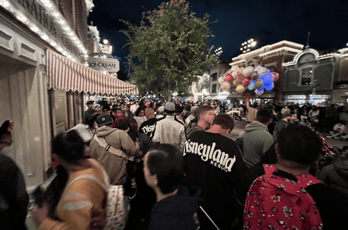 Why Is Disneyland So Crowded On Weekdays?