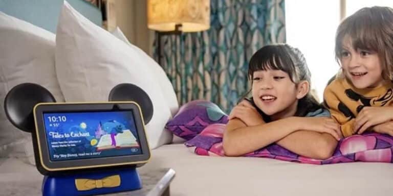 'Hey Disney!' Alexa Voice Assistant is Now Available!