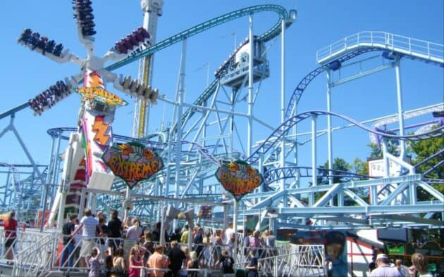 Roller Coaster Safety Questioned After Six Similar Deaths