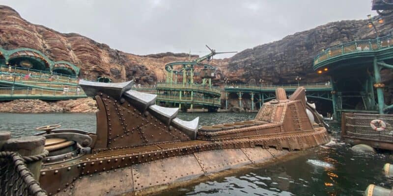 Is This Really the Best Disney Park on Earth? - Inside the Magic
