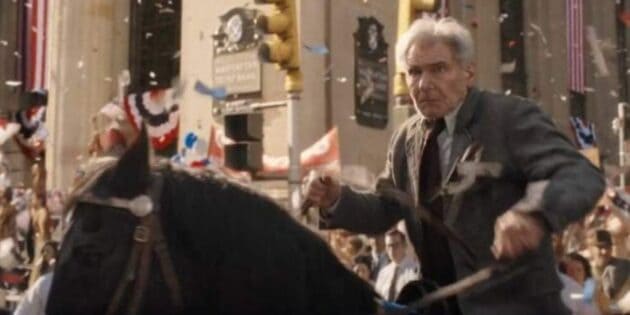 New Photos Reveal Stuntmen Wearing Harrison Ford's Face