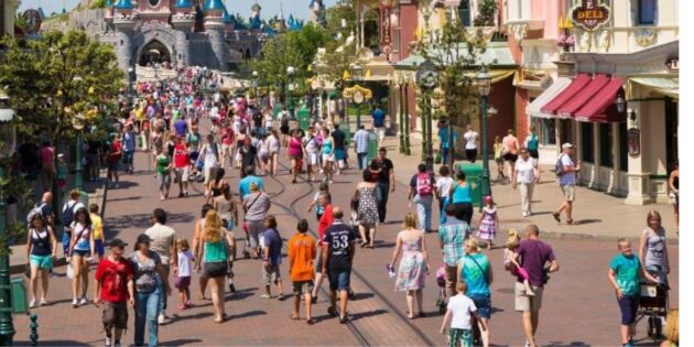 A Key Figure in Disneyland History Has Died at 84