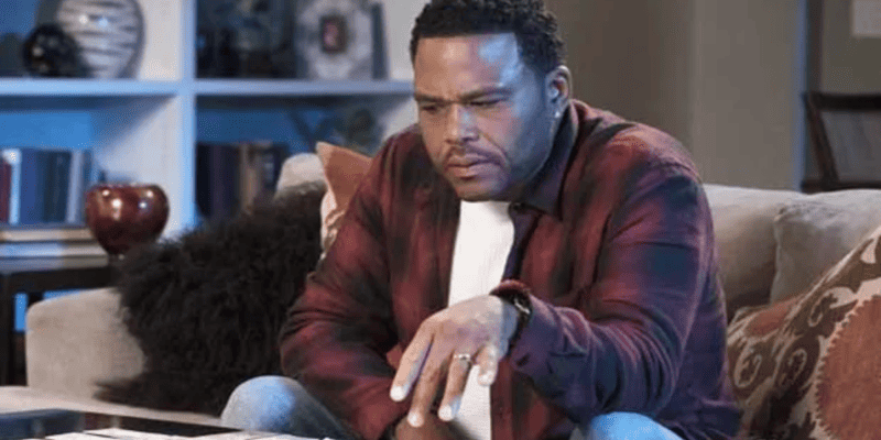 Sexual Assault Allegations Resurface Against Emmys Host