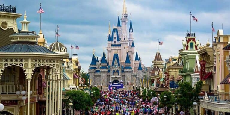 Overnight, Disney World Removes Cinderella Castle Structure From Magic ...
