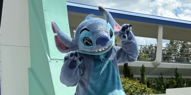 New Stitch Attraction Now Open at Disney World